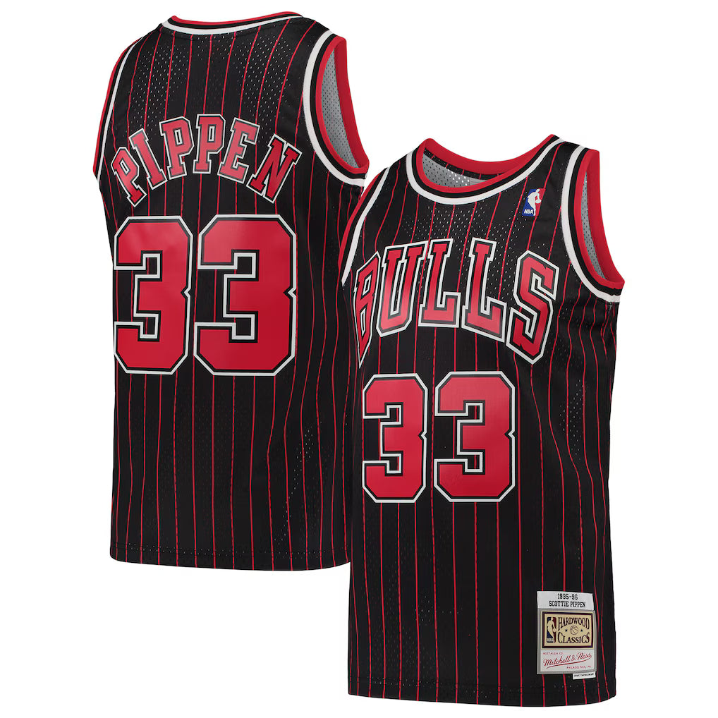 Scottie Pippen Chicago Bulls Mitchell & Ness Hardwood Classics Swingman ...
